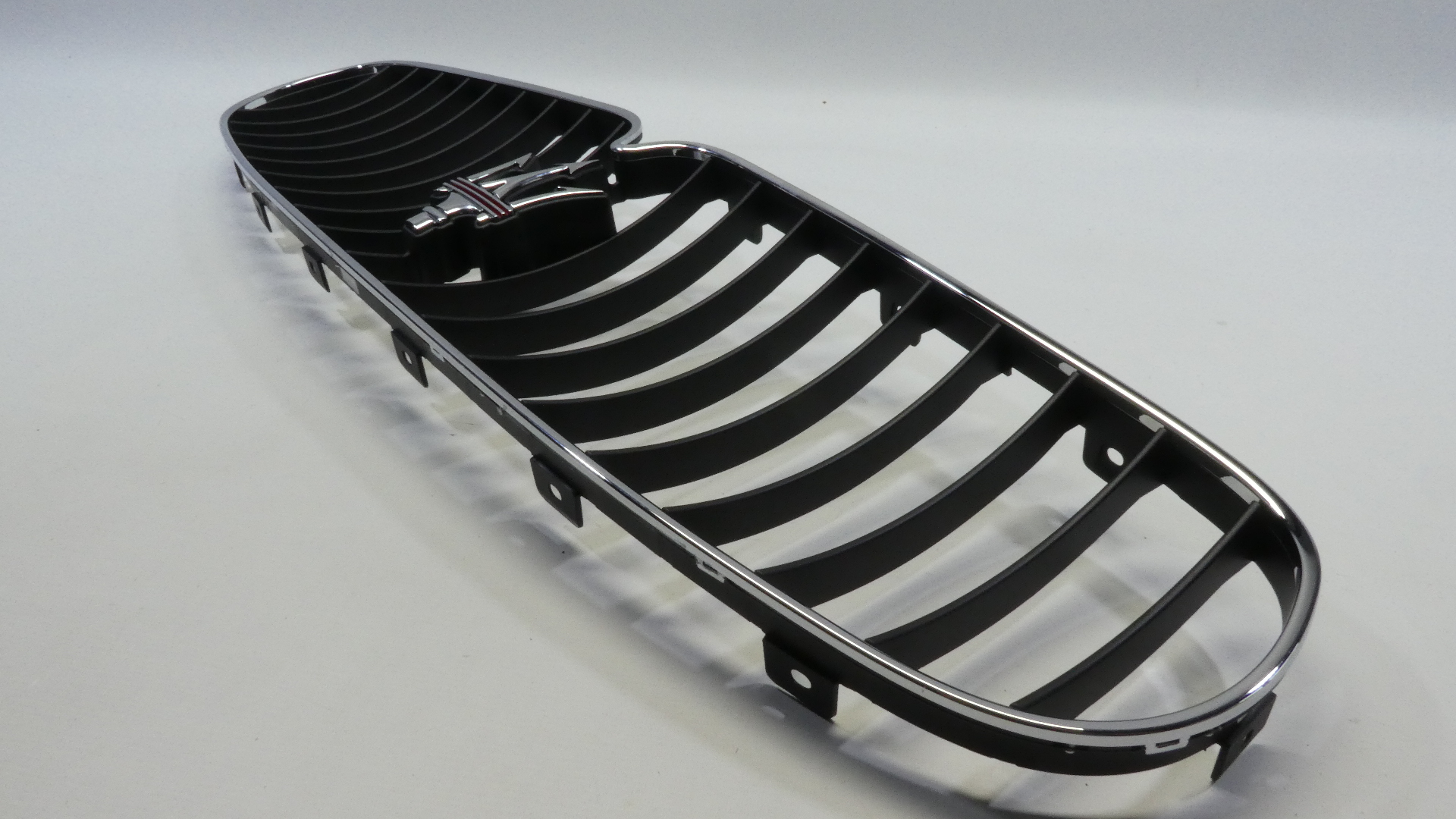 Maserati Granturismo Grancabrio S MC Stardale Tridente Grill FRONT ...
